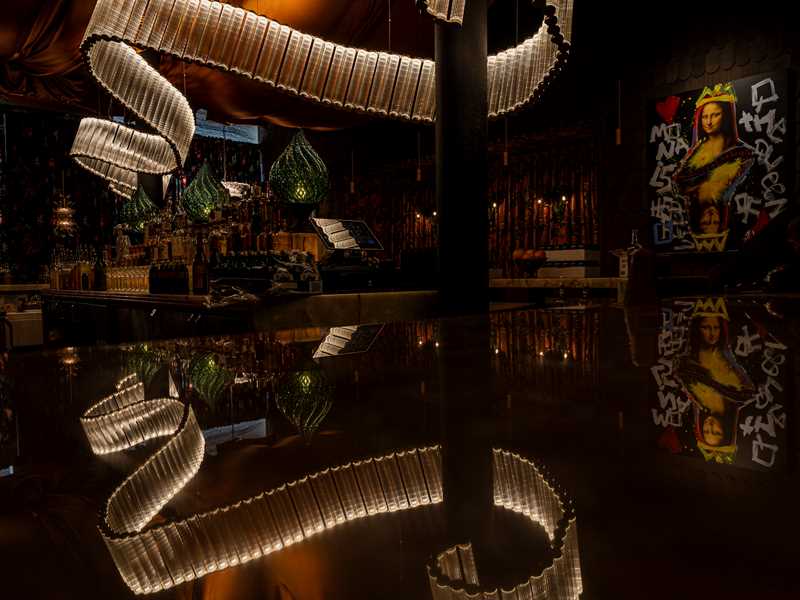 Kashmir Cocktail Bar & Music Lounge | Chicago